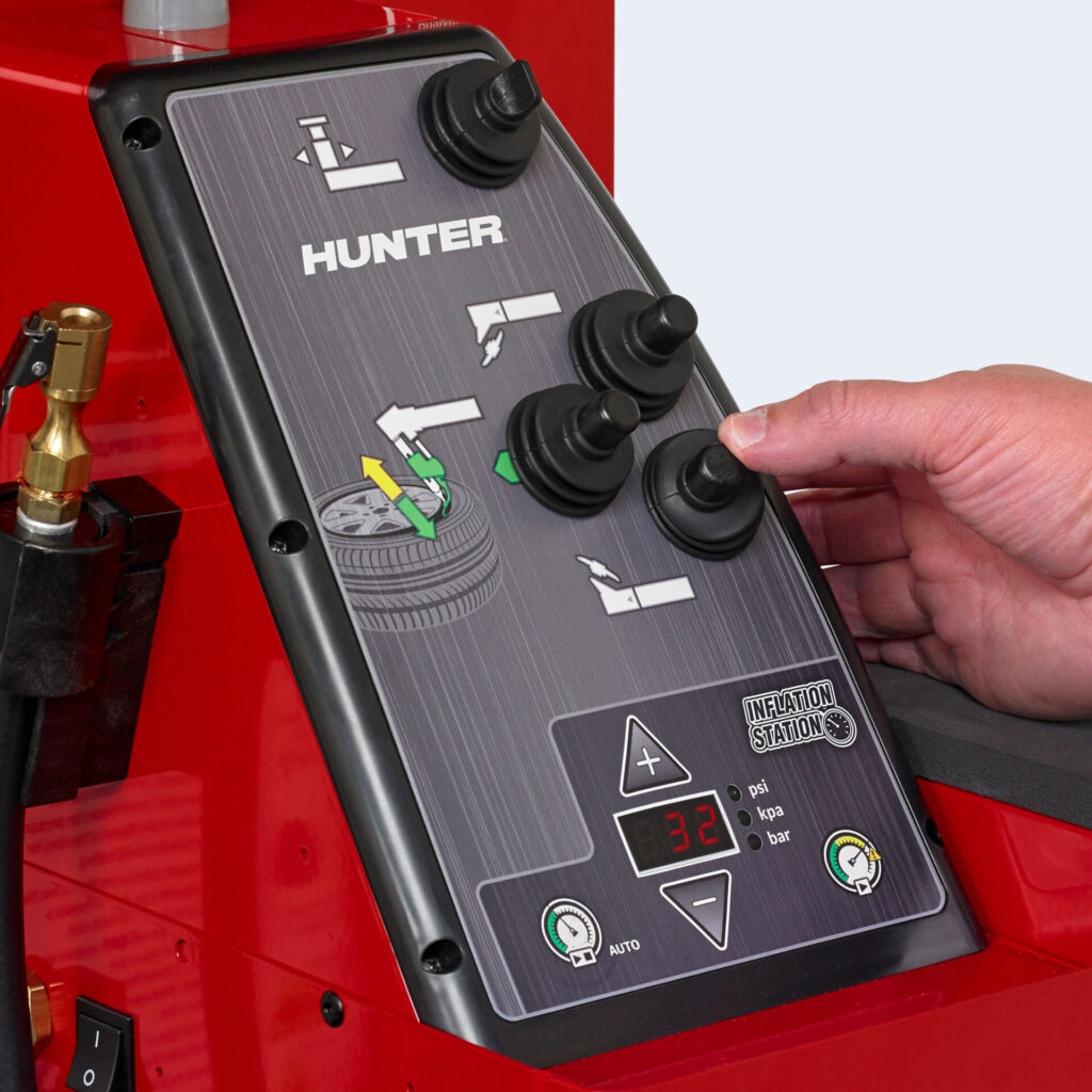 Hunter Maverick® Tyre Changer, Tyre Changing Machine - George Stock ...